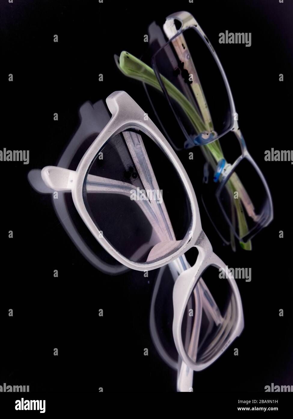 A picture of eye goggles Stock Photo - Alamy