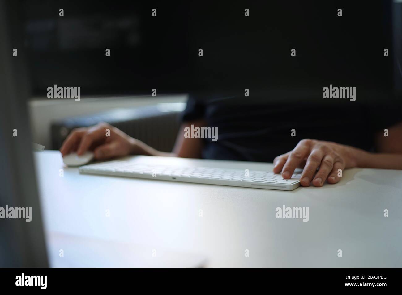 Hand computer keyboard close hi-res stock photography and images - Alamy