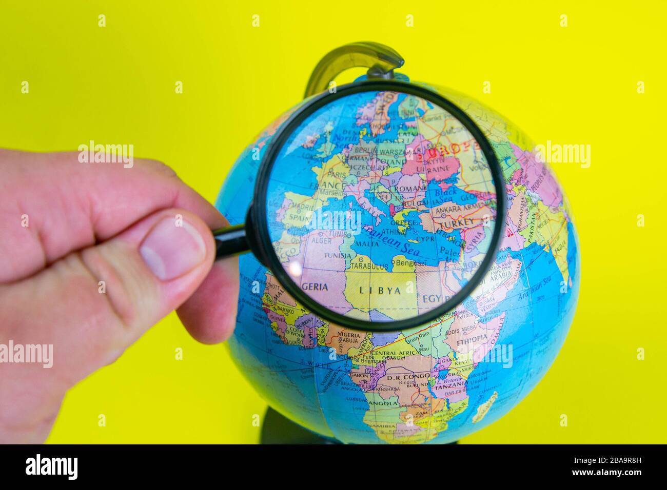 Europe map magnify glass hi-res stock photography and images - Alamy