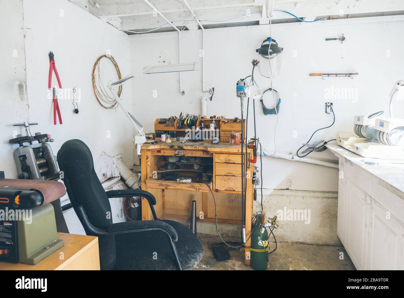 Workbench tools hi-res stock photography and images - Alamy