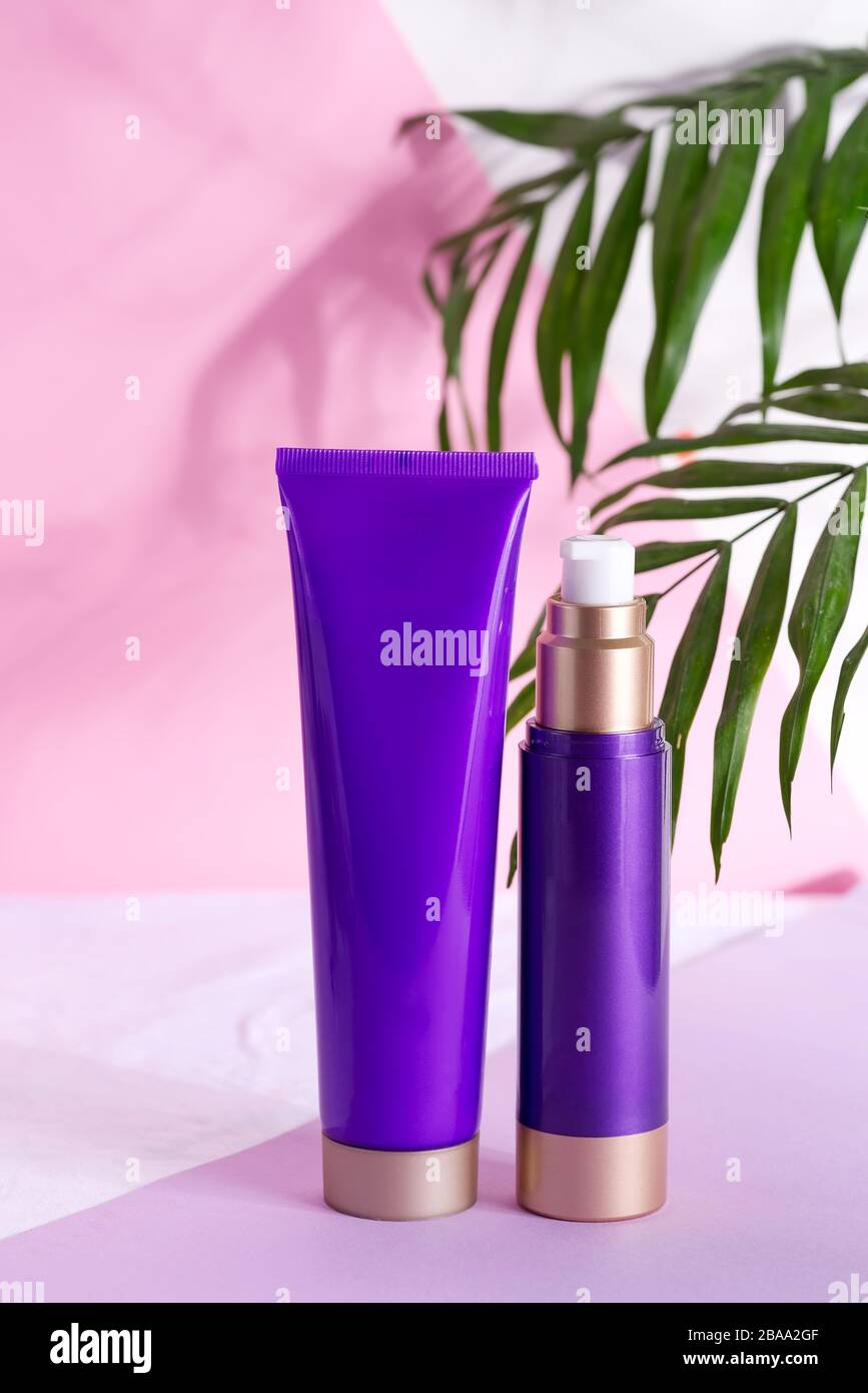 Violet cosmetic plastic bottle containers for cream and lotion with ...