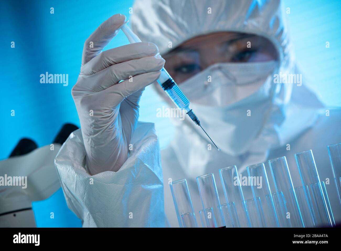 Medical workers to do medical tests Stock Photo - Alamy