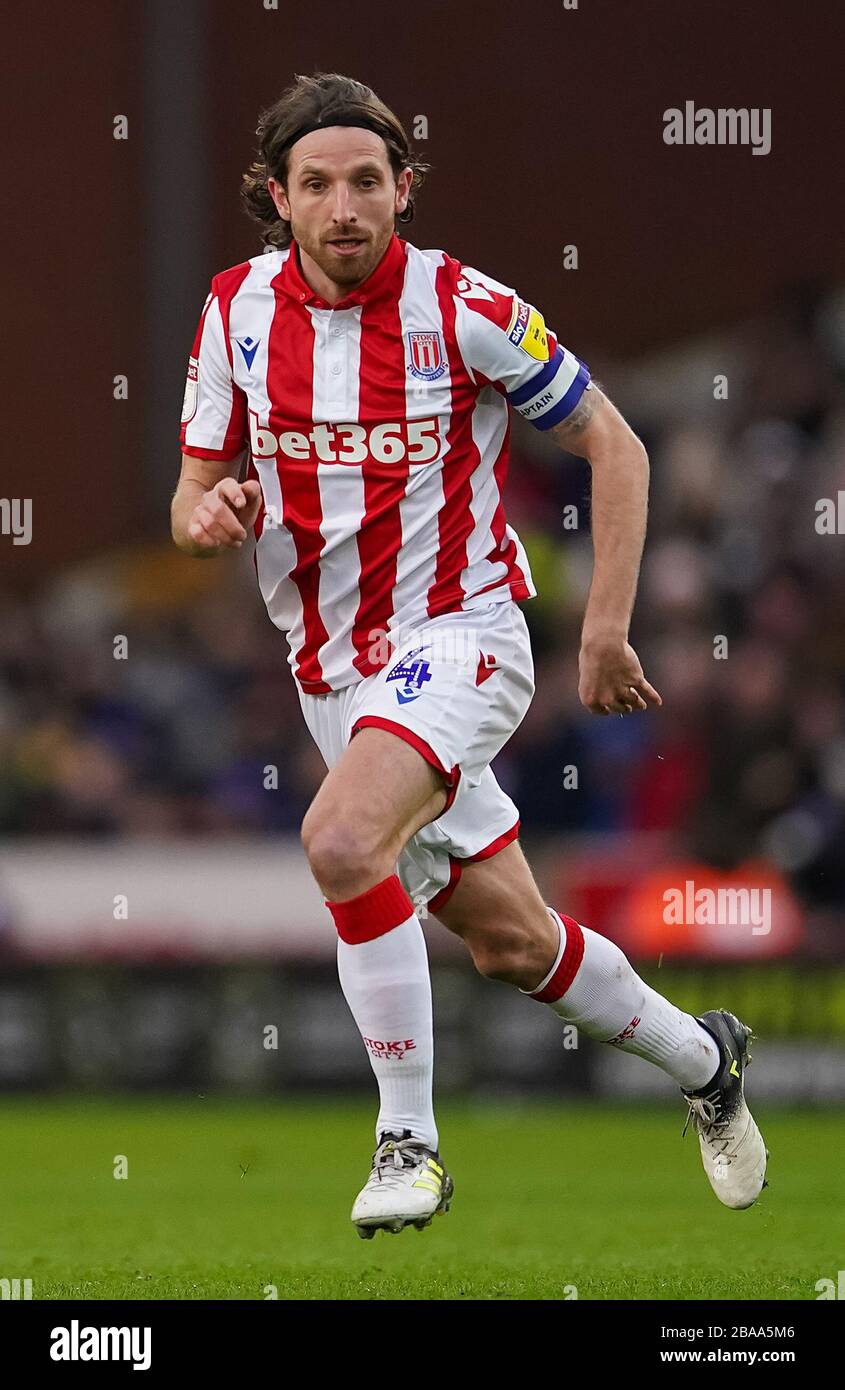 Stoke City's Joe Allen Stock Photo - Alamy