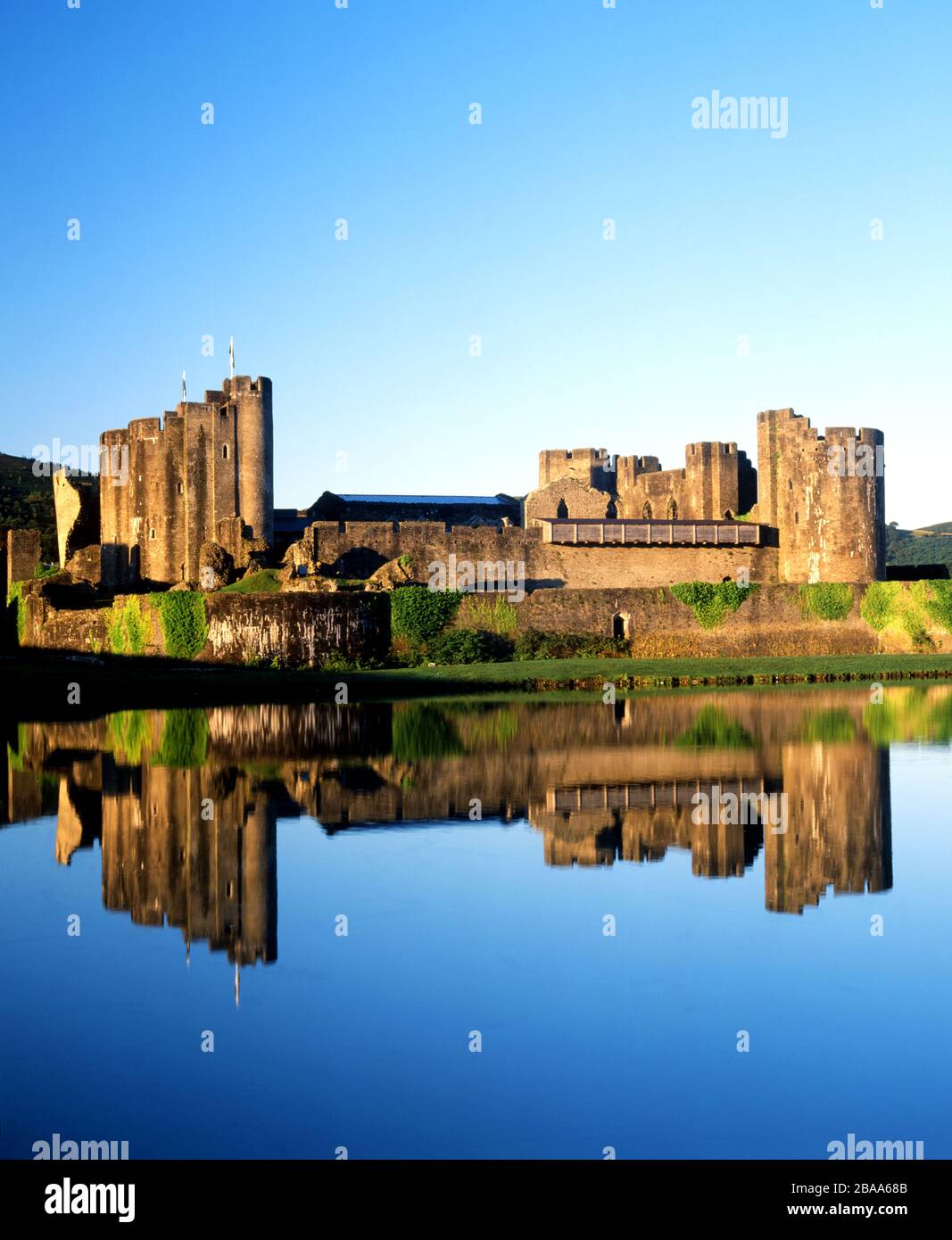 Caerphilly castle medieval castle moat hi-res stock photography and ...
