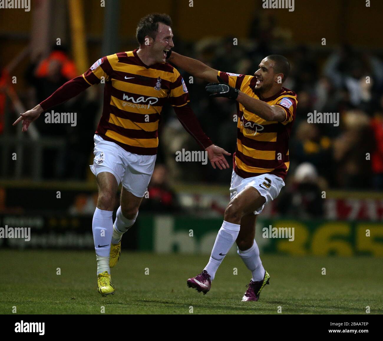 Bradford City's Garry Thompson (left) celebrates with his team-mate ...