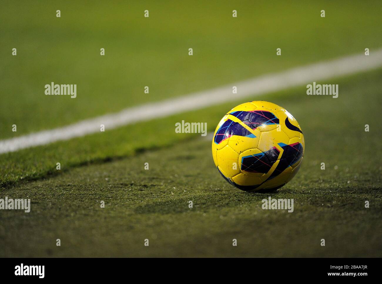 He match ball hi-res stock photography and images - Alamy