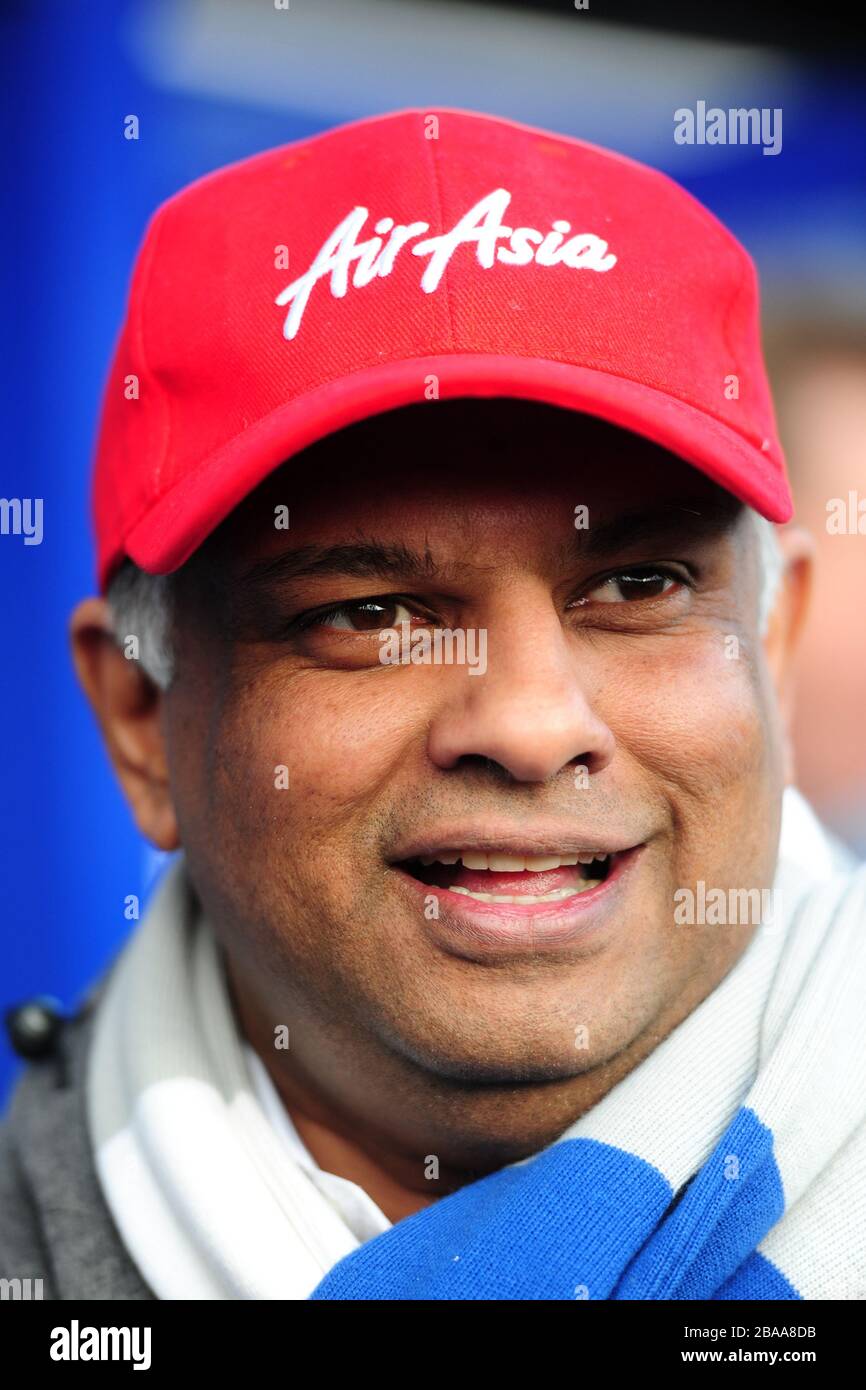 Tony fernandes hi-res stock photography and images - Alamy