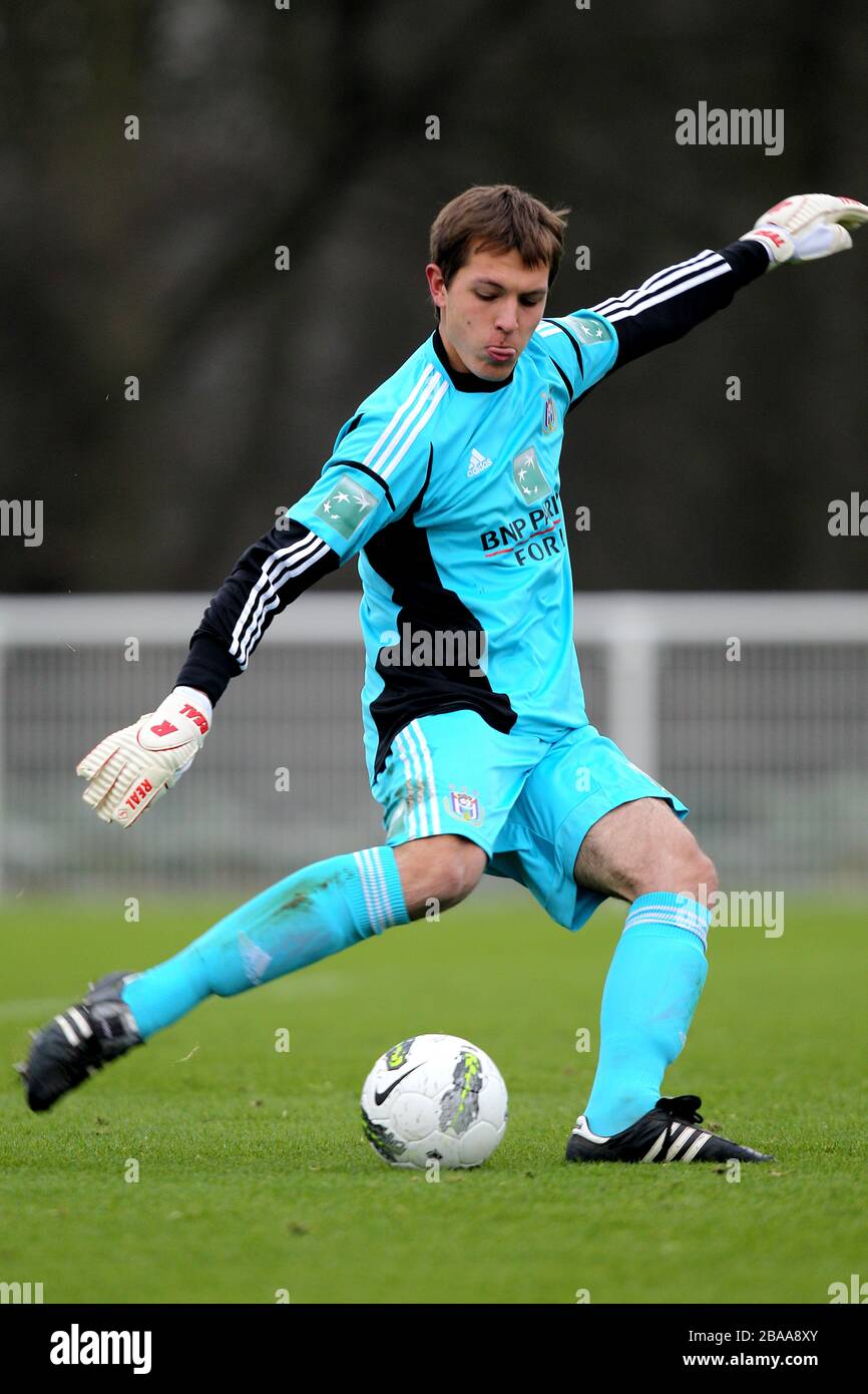 The roef hi-res stock photography and images - Alamy