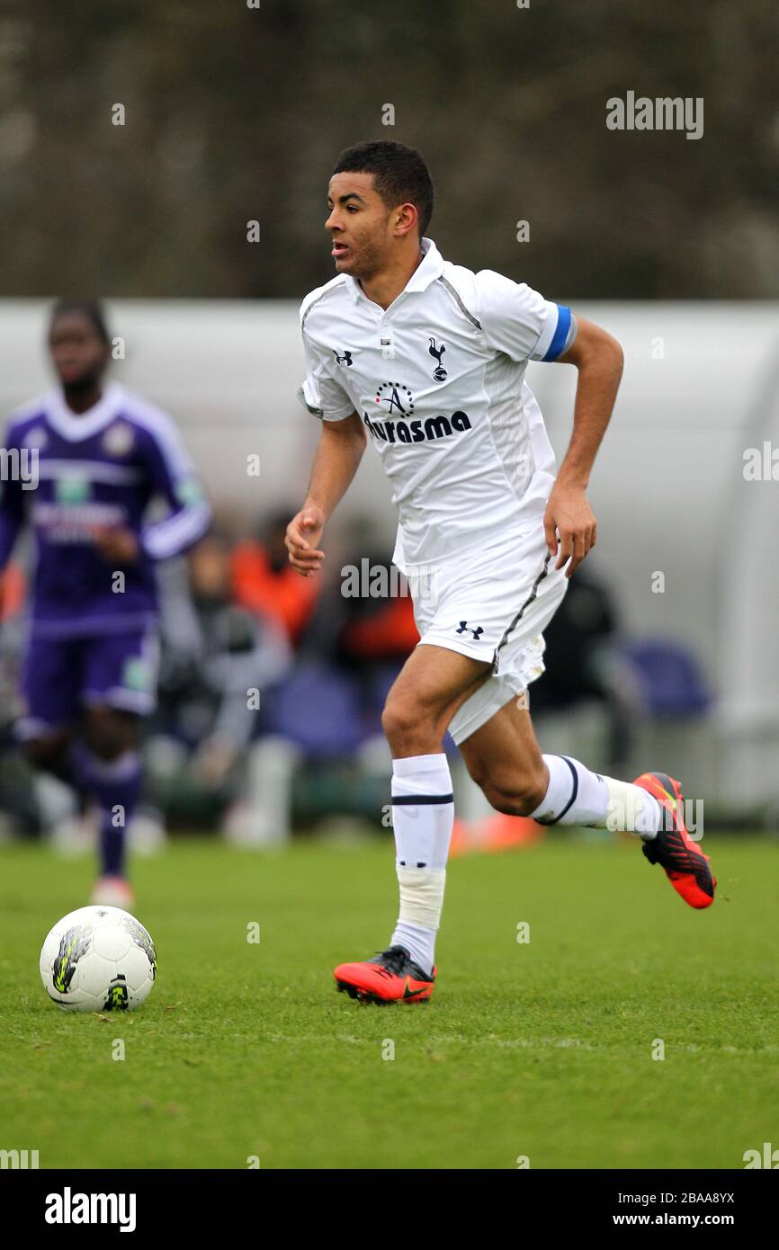 Kevin stewart hi-res stock photography and images - Alamy