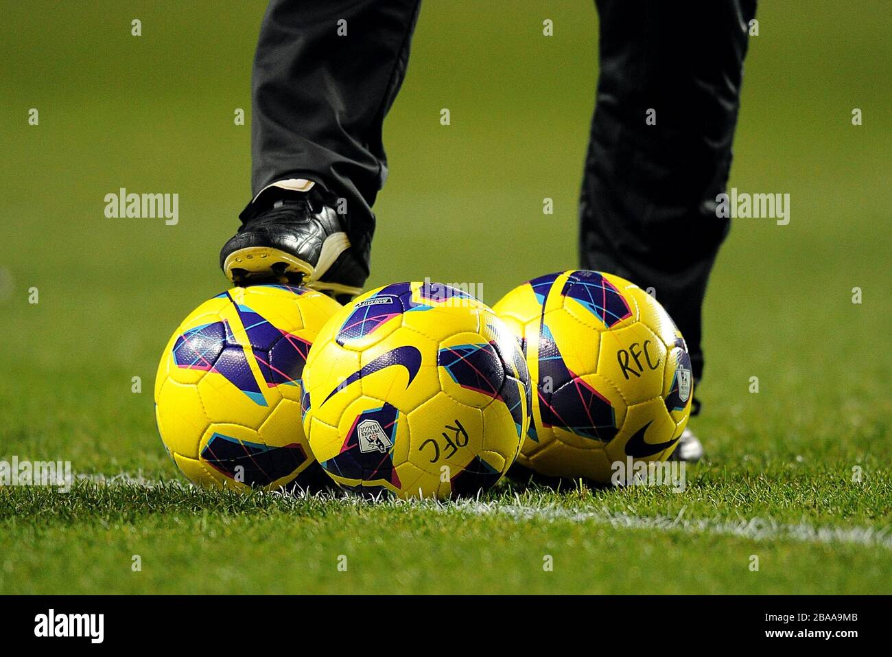 General view of the balls used during the warm up Stock Photo - Alamy