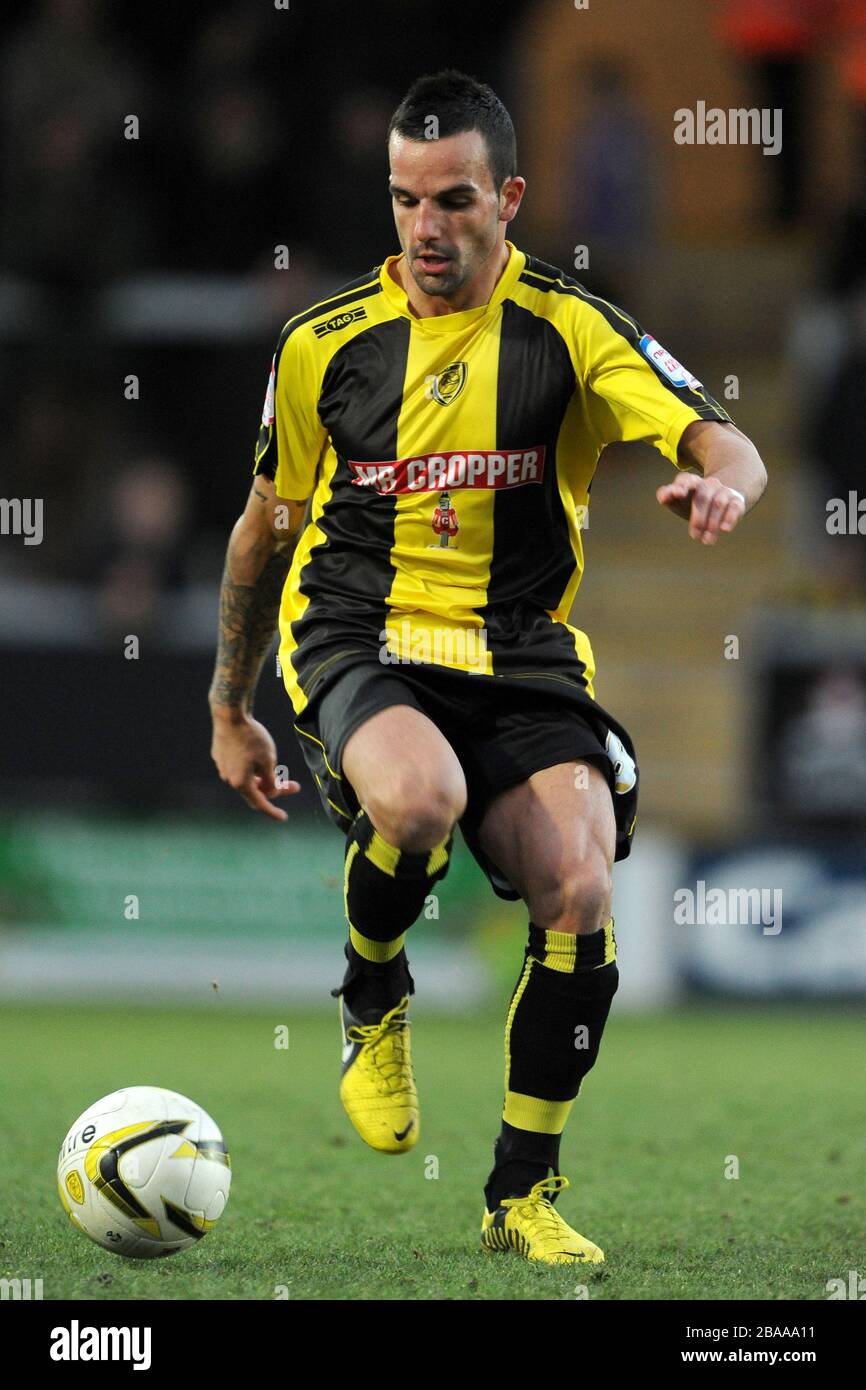 Burton weir hi-res stock photography and images - Alamy