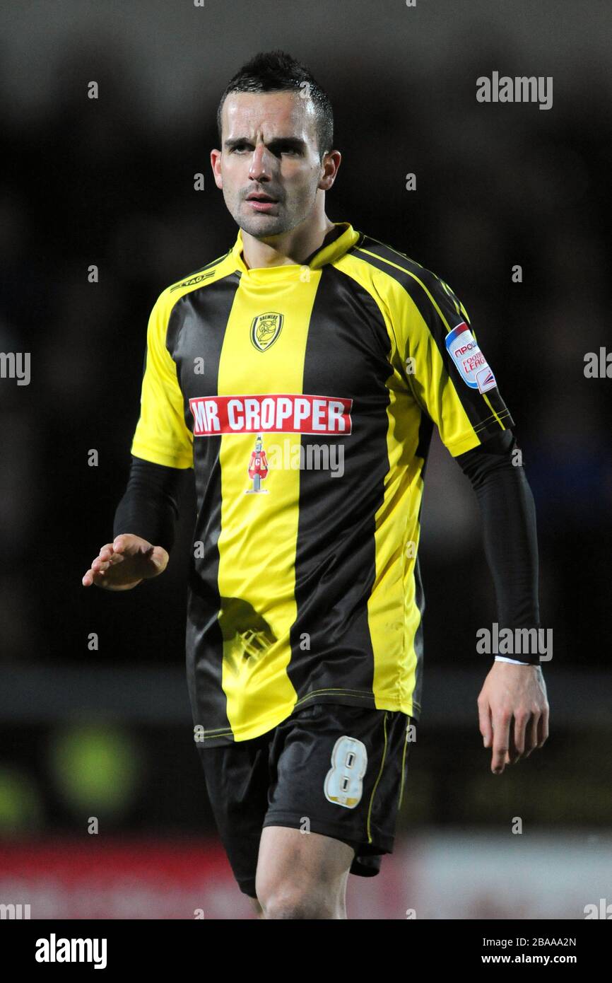 Burton weir hi-res stock photography and images - Alamy