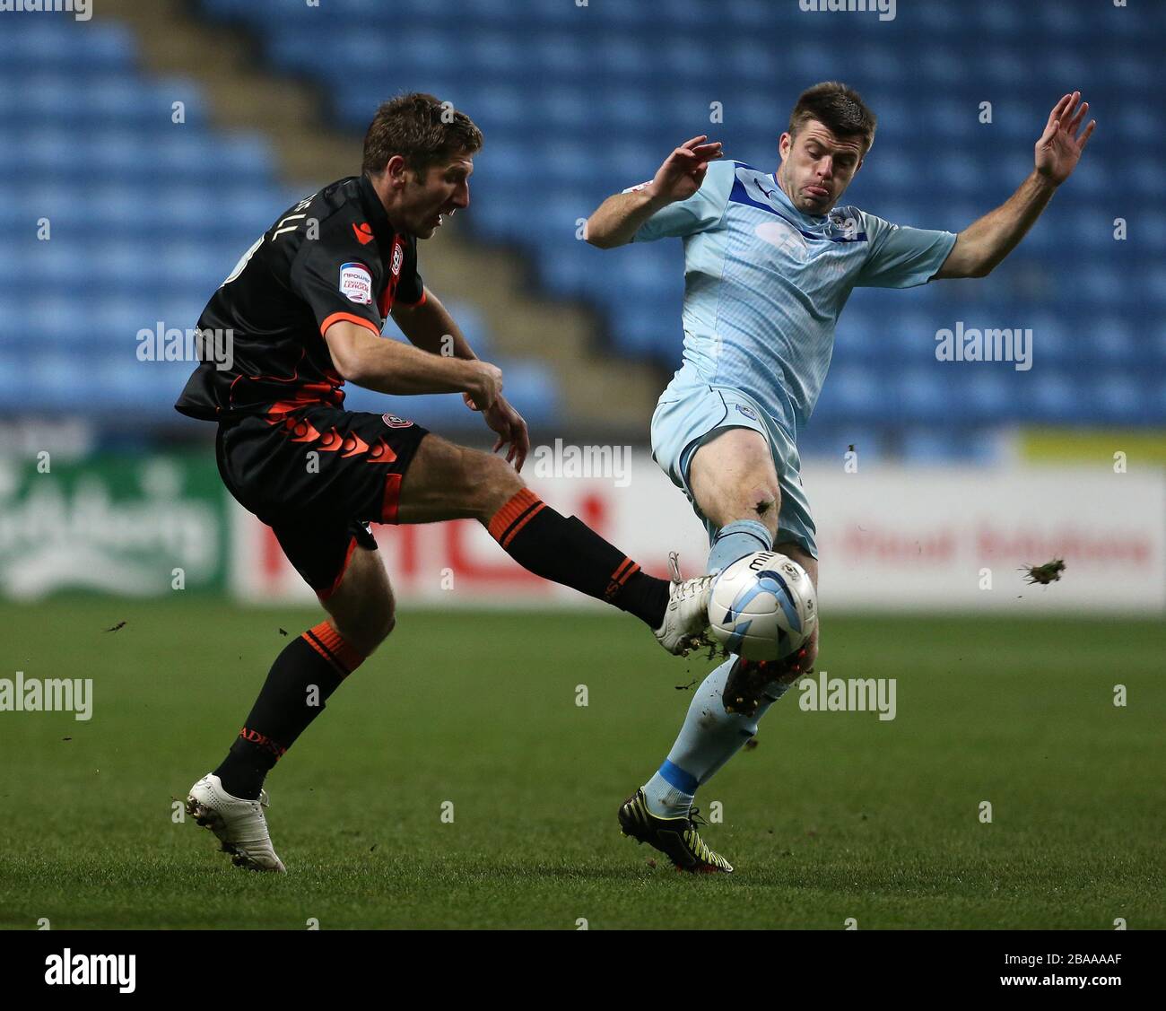 Coventry City's Steven Jennings and Sheffield United's Richard ...