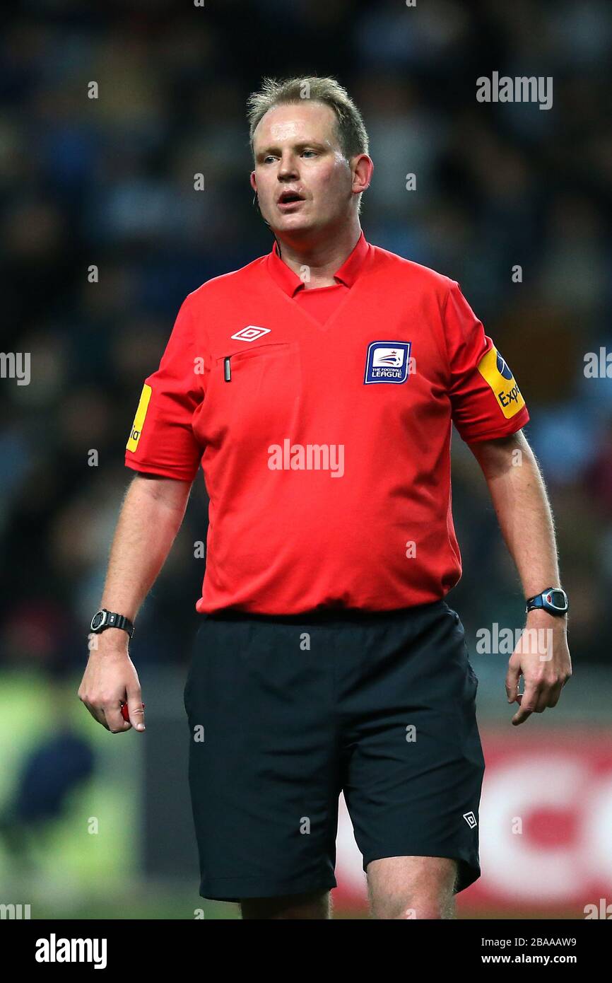Referee Mark Brown Stock Photo - Alamy