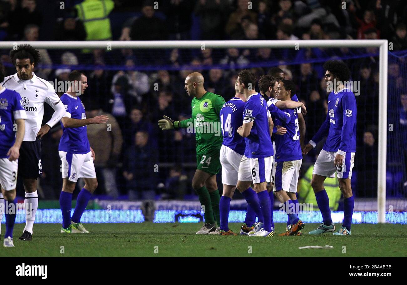 Everton players celebrate victory hi-res stock photography and images ...