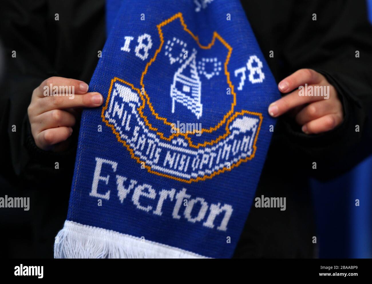 Liverpool scarf hi-res stock photography and images - Alamy