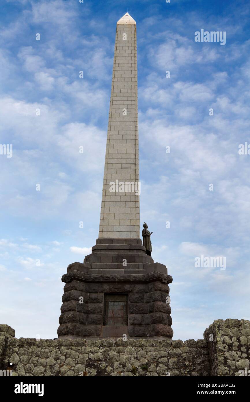 Obelisk on the summit of One Tree Hill, Auckland, New Zealand. Memorial ...