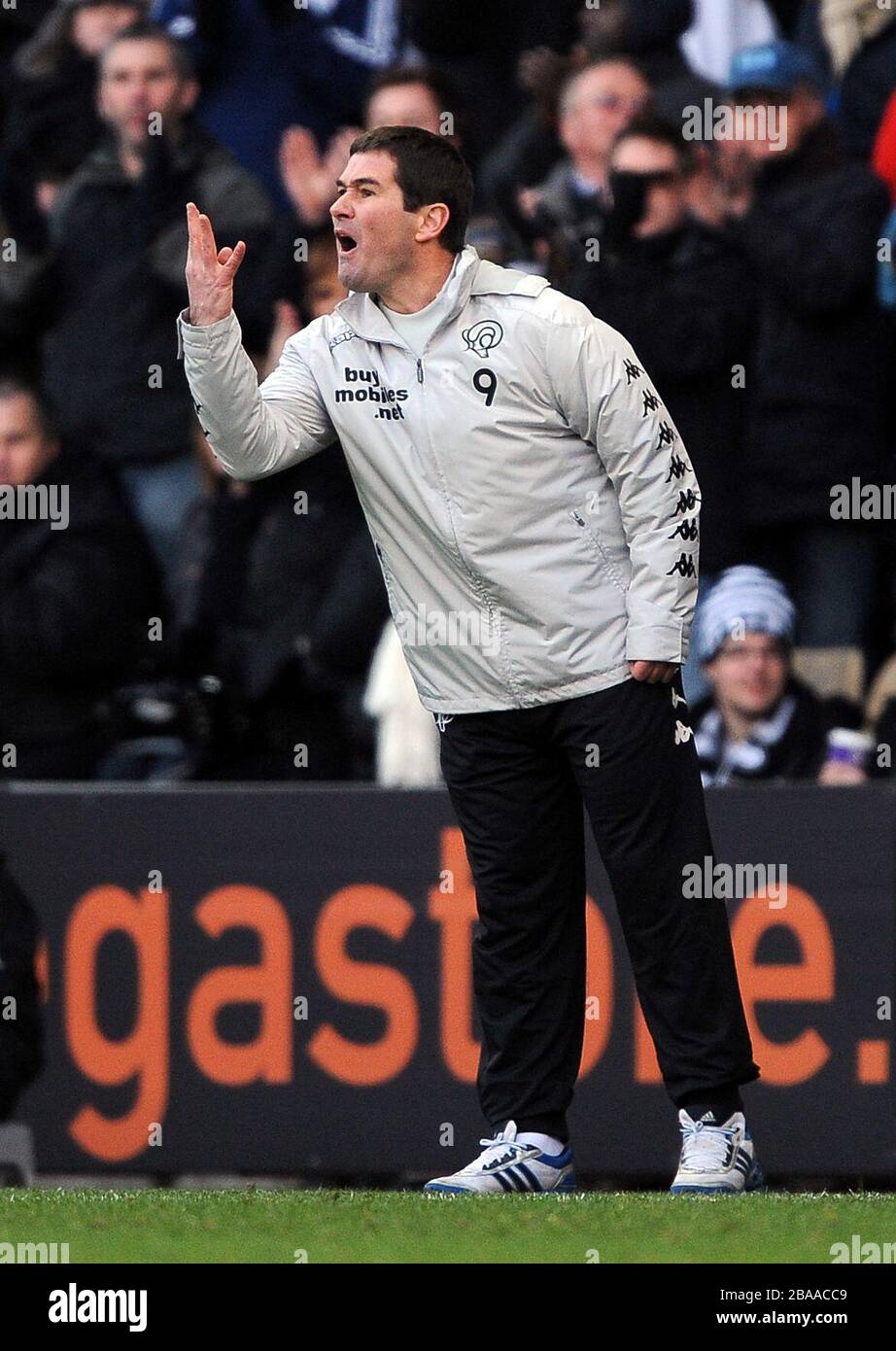 Derby countys nigel clough hi-res stock photography and images - Alamy
