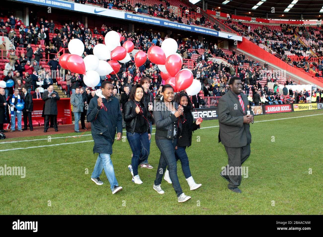 National citizen service trust hi-res stock photography and images - Alamy