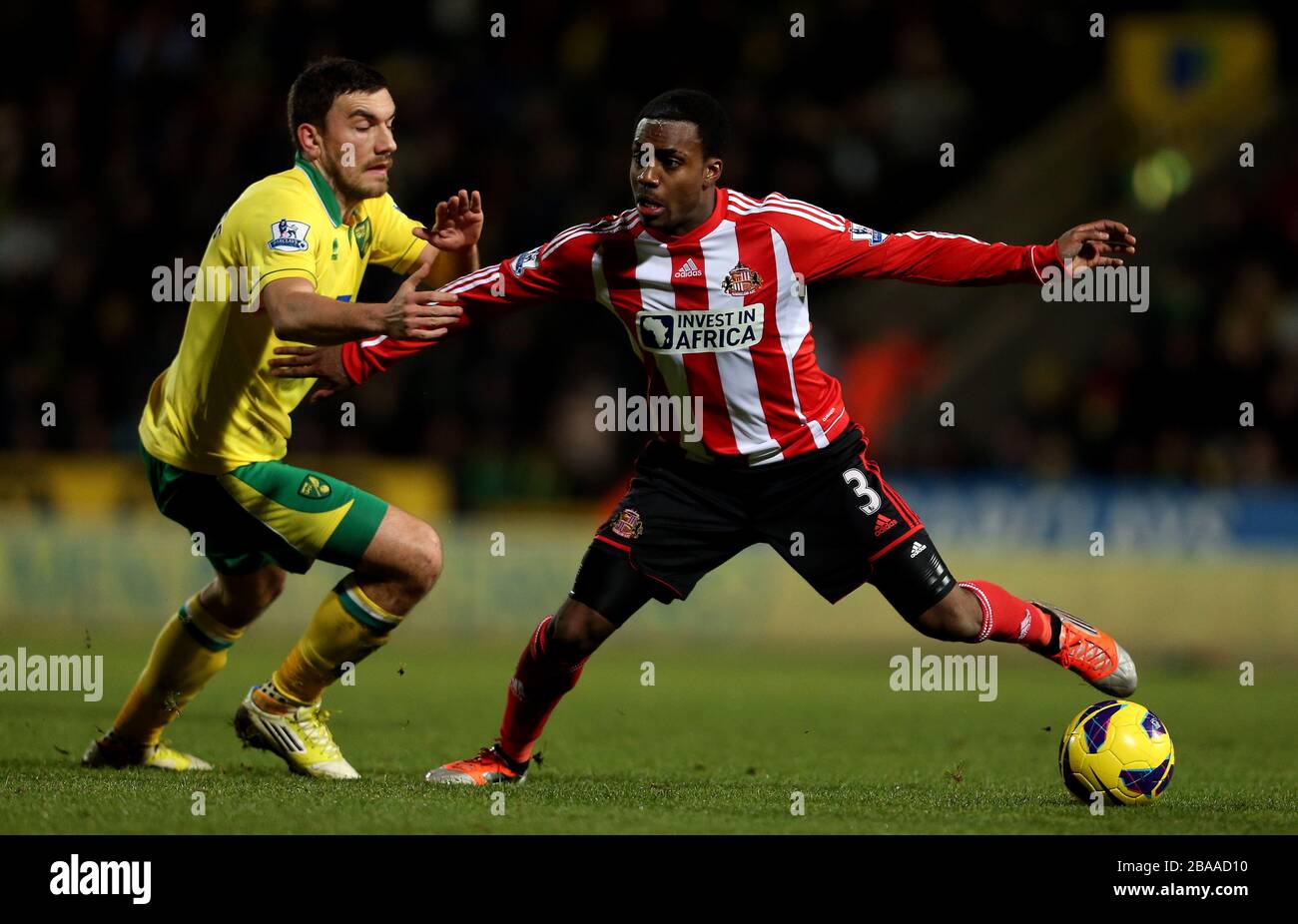 Sunderland's Danny Rose (right) and Norwich City's Robert Snodgrass ...