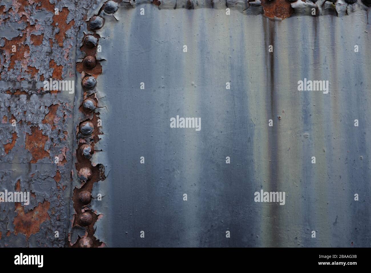 Rusty bolts on an old train car Stock Photo - Alamy