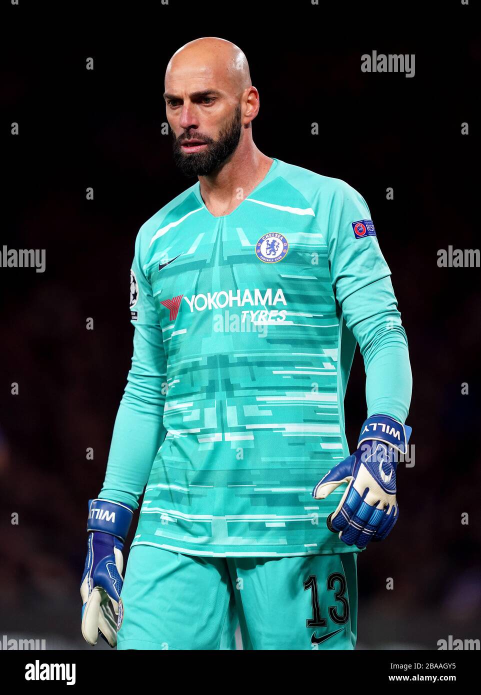 Chelsea goalkeeper hi-res stock photography and images - Alamy