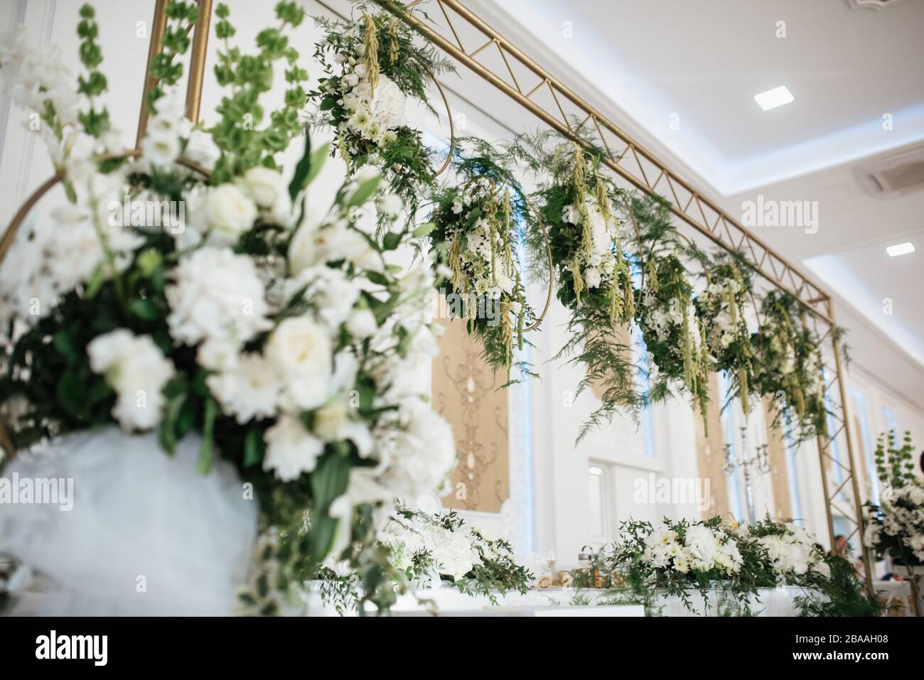 A beautiful floral arrangement for a special event Stock Photo - Alamy