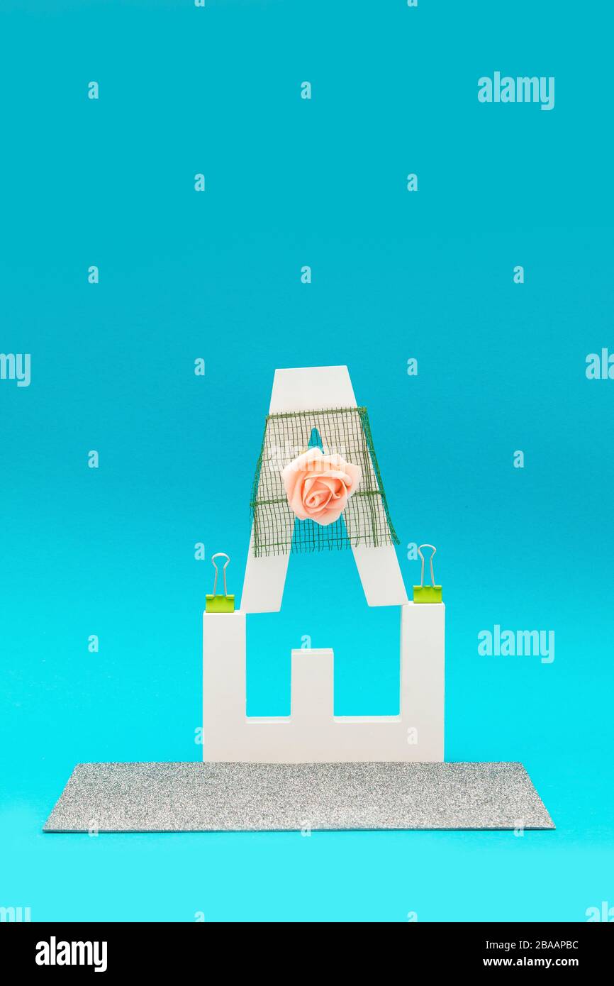 Modern typeface hi-res stock photography and images - Alamy