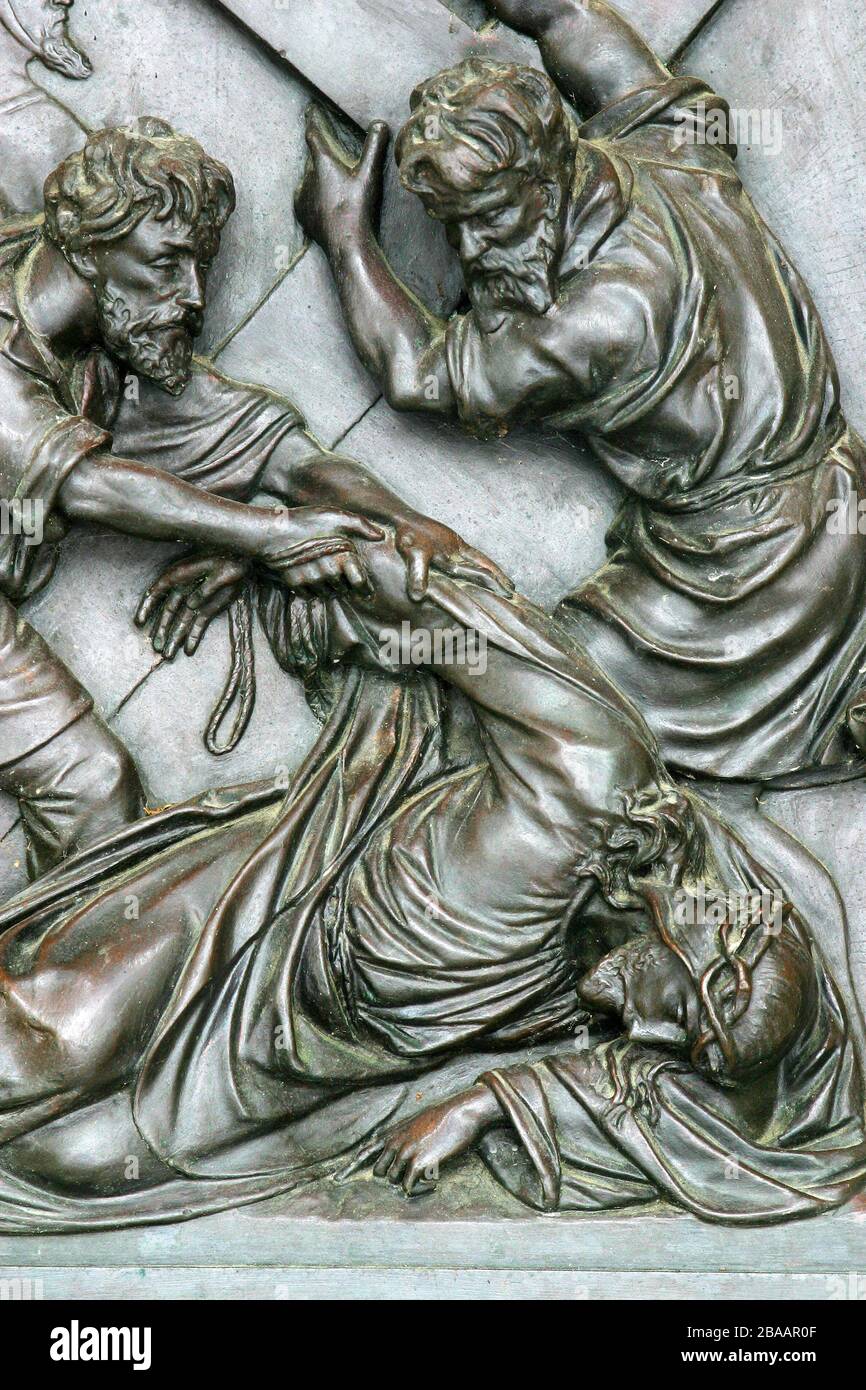 9th Stations of the Cross, Jesus falls the third time, St Francis ...