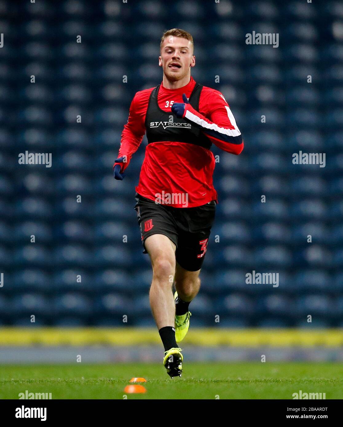 Match josh hi-res stock photography and images - Alamy