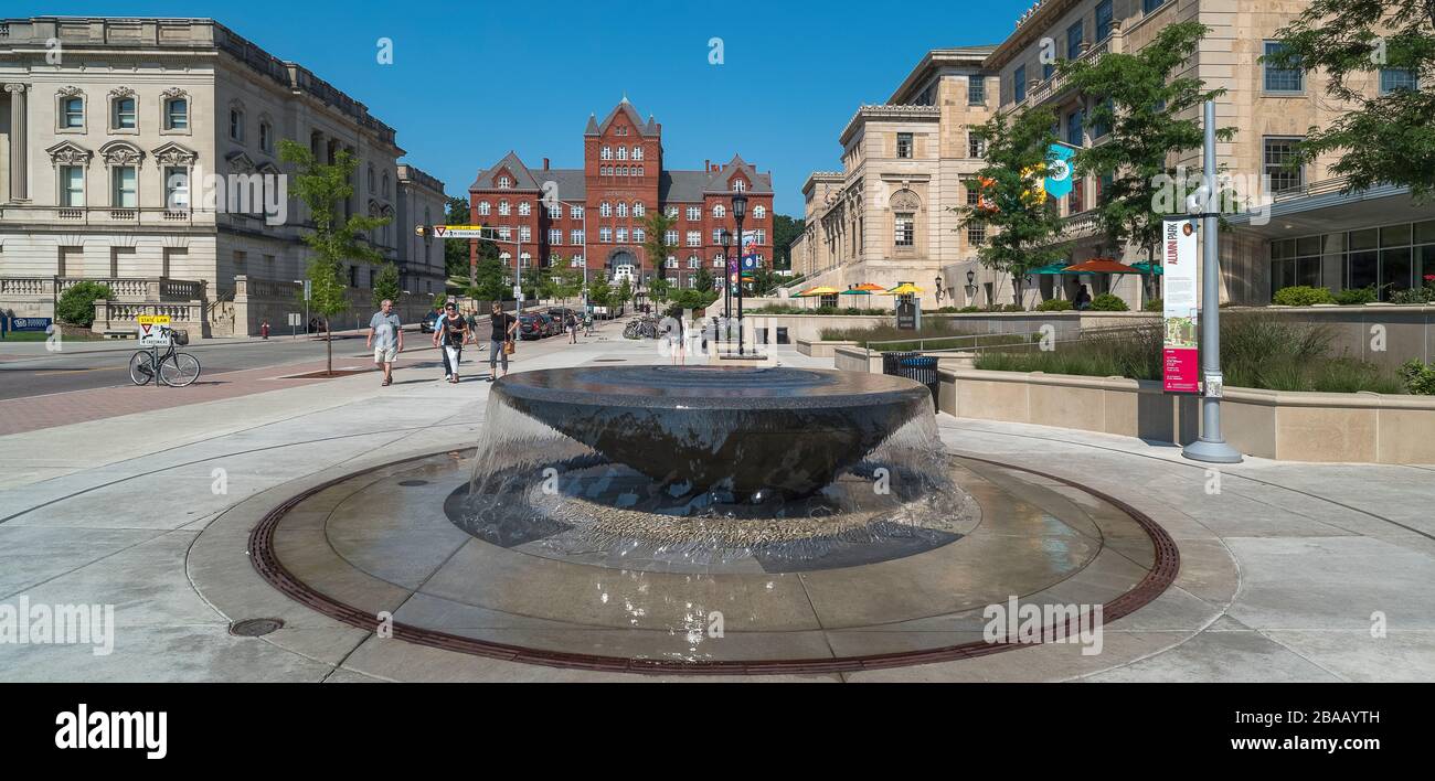 Memorial union wisconsin hi-res stock photography and images - Alamy