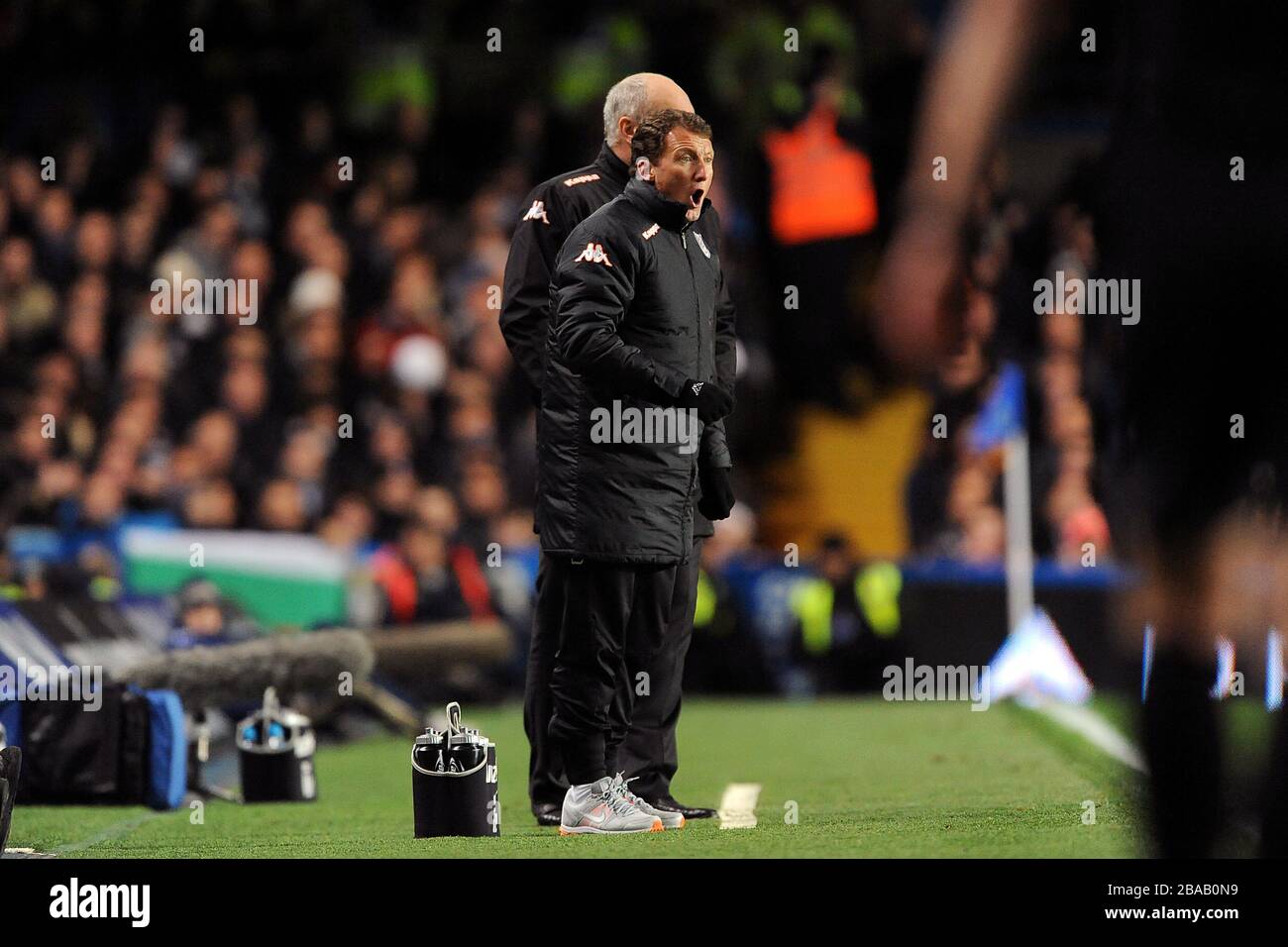 Football coach shouting hi-res stock photography and images - Alamy