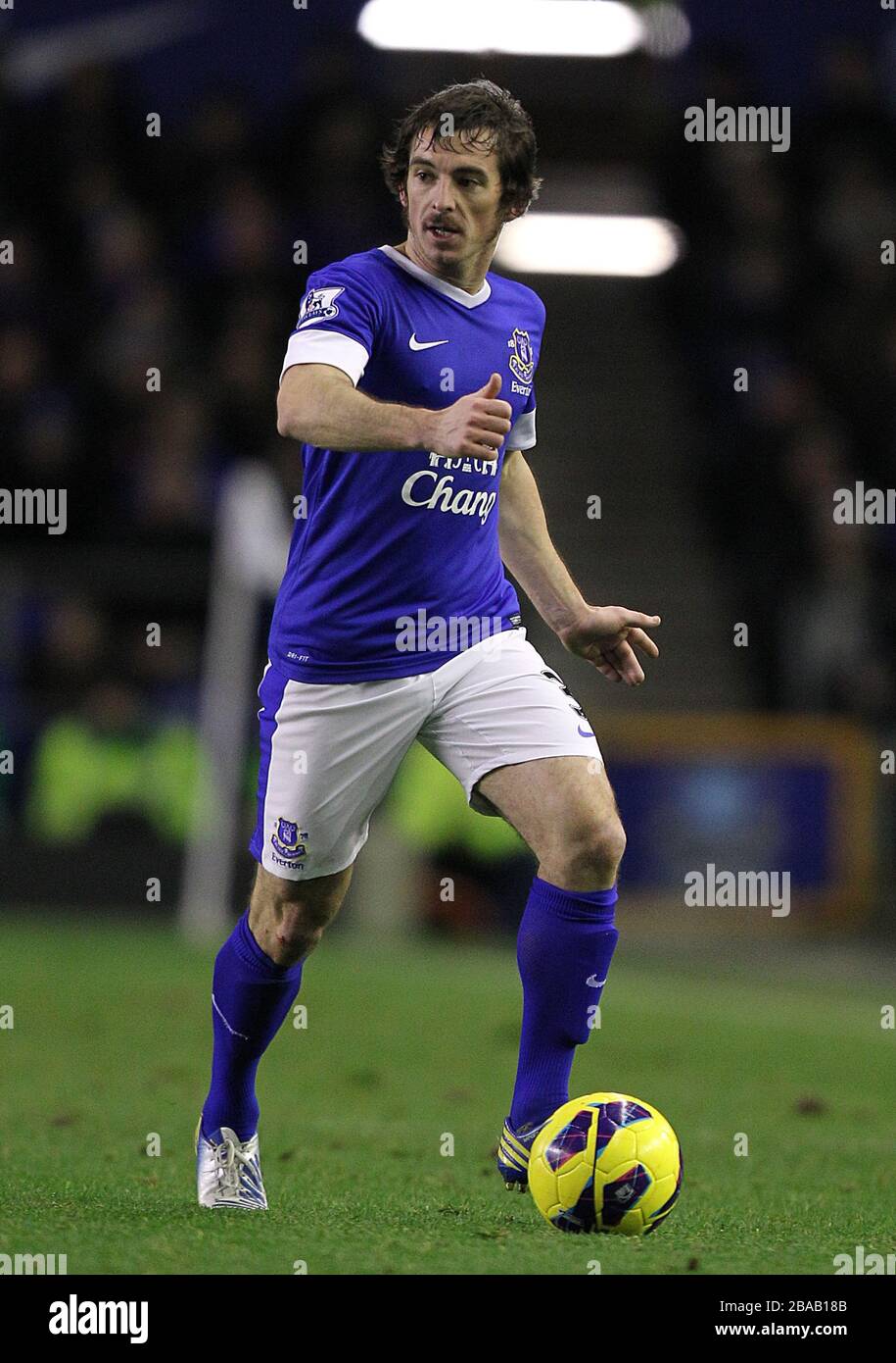 Leighton baines of everton hi-res stock photography and images - Alamy