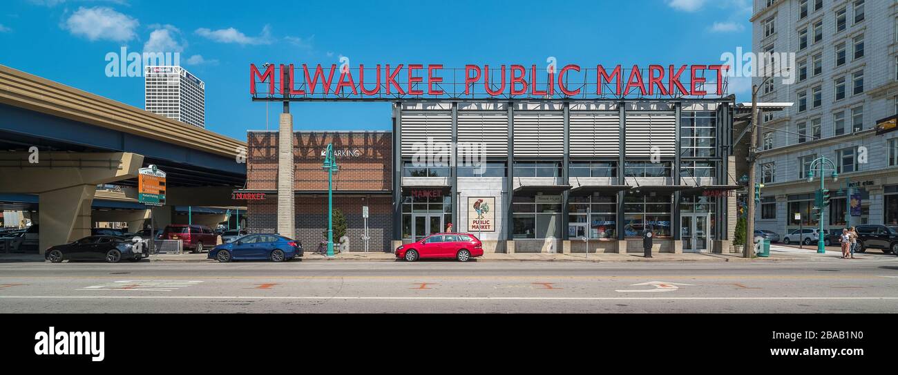 Milwaukee Public Market in Milwaukee, Wisconsin, USA Stock Photo - Alamy
