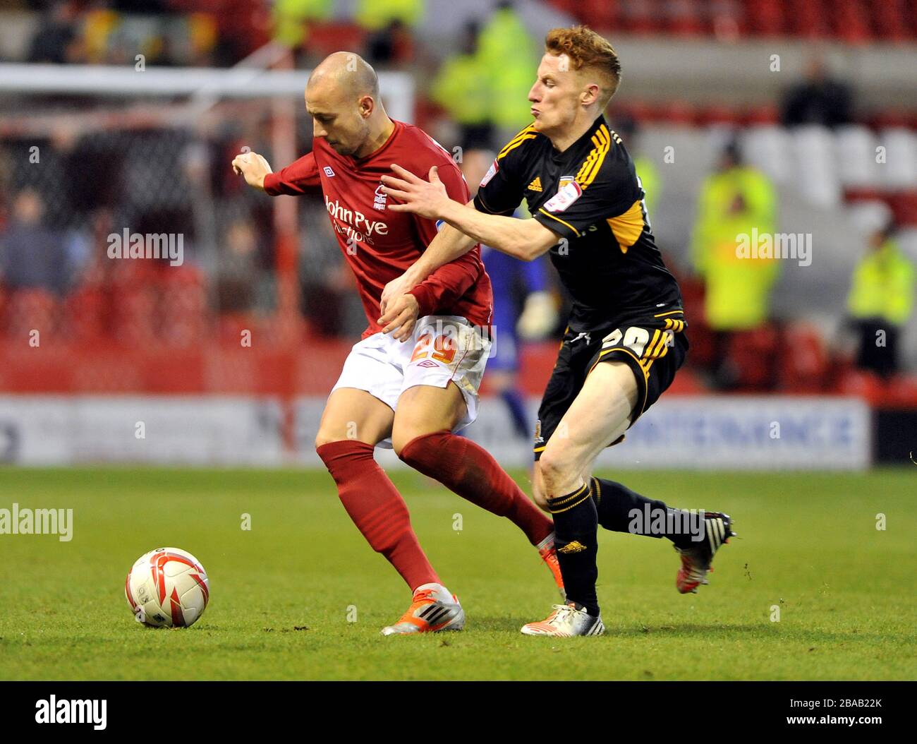 Nottingham Forest's Alan Hutton and Hull City's Stephen Quinn Stock ...