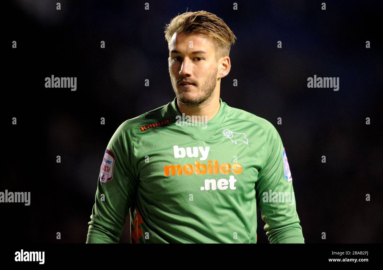 Goalkeeper adam legzdins hi-res stock photography and images - Alamy