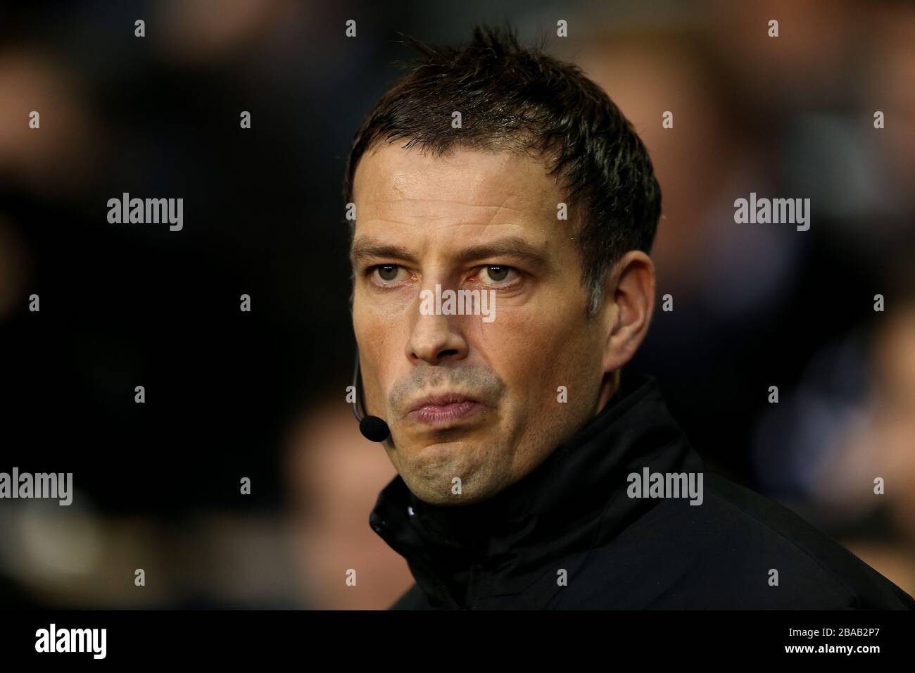 Fourth official football hi-res stock photography and images - Alamy