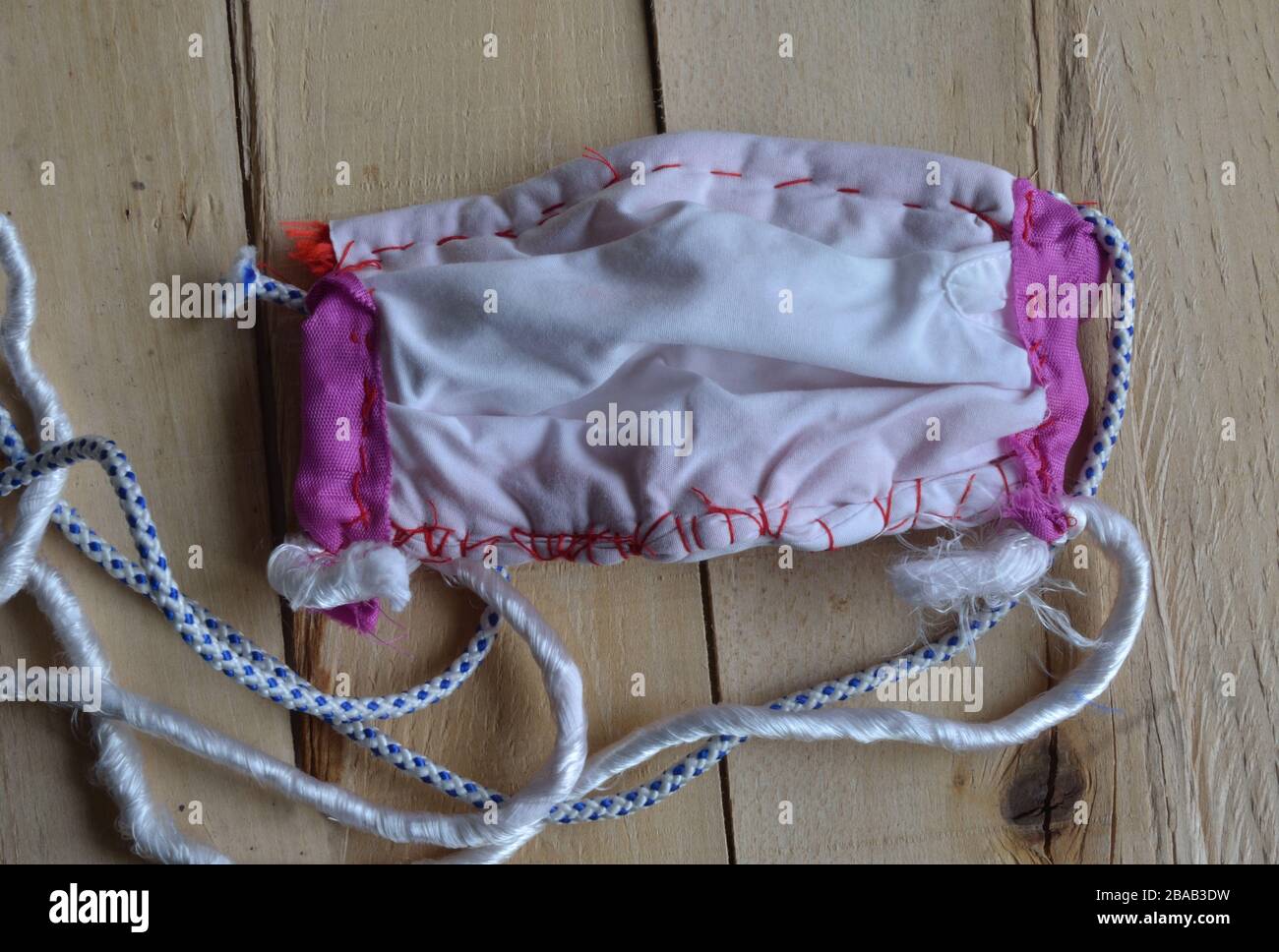 Makeshift medical clinic hi-res stock photography and images - Alamy