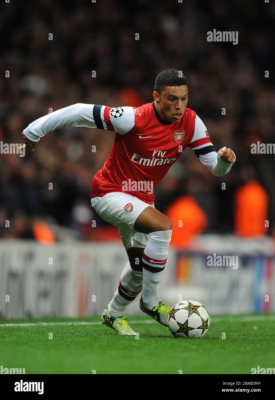 Oxlade chamberlain arsenal hi-res stock photography and images - Alamy