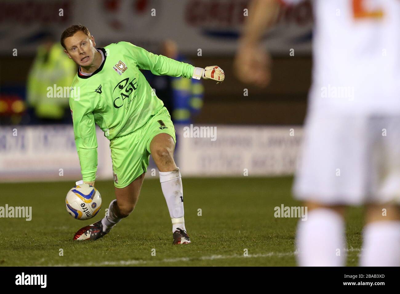 Milton Keynes Dons goalkeeper David Martin Stock Photo - Alamy
