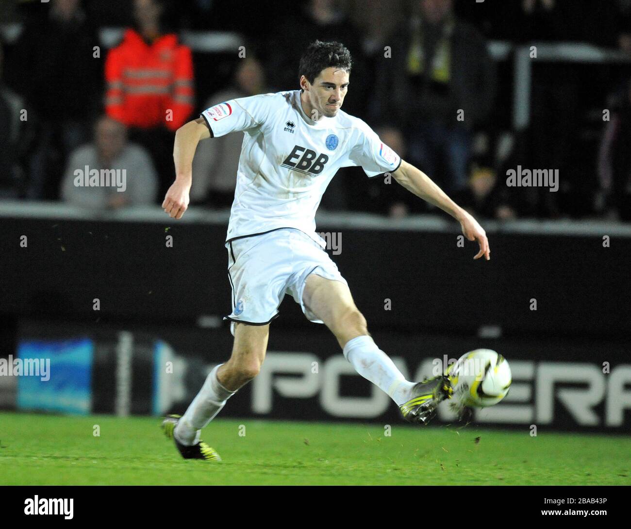 Aldershot Town's Peter Vincenti Stock Photo - Alamy