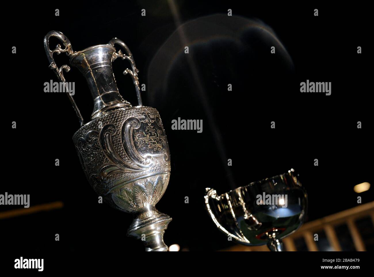 St leger trophy hi-res stock photography and images - Alamy