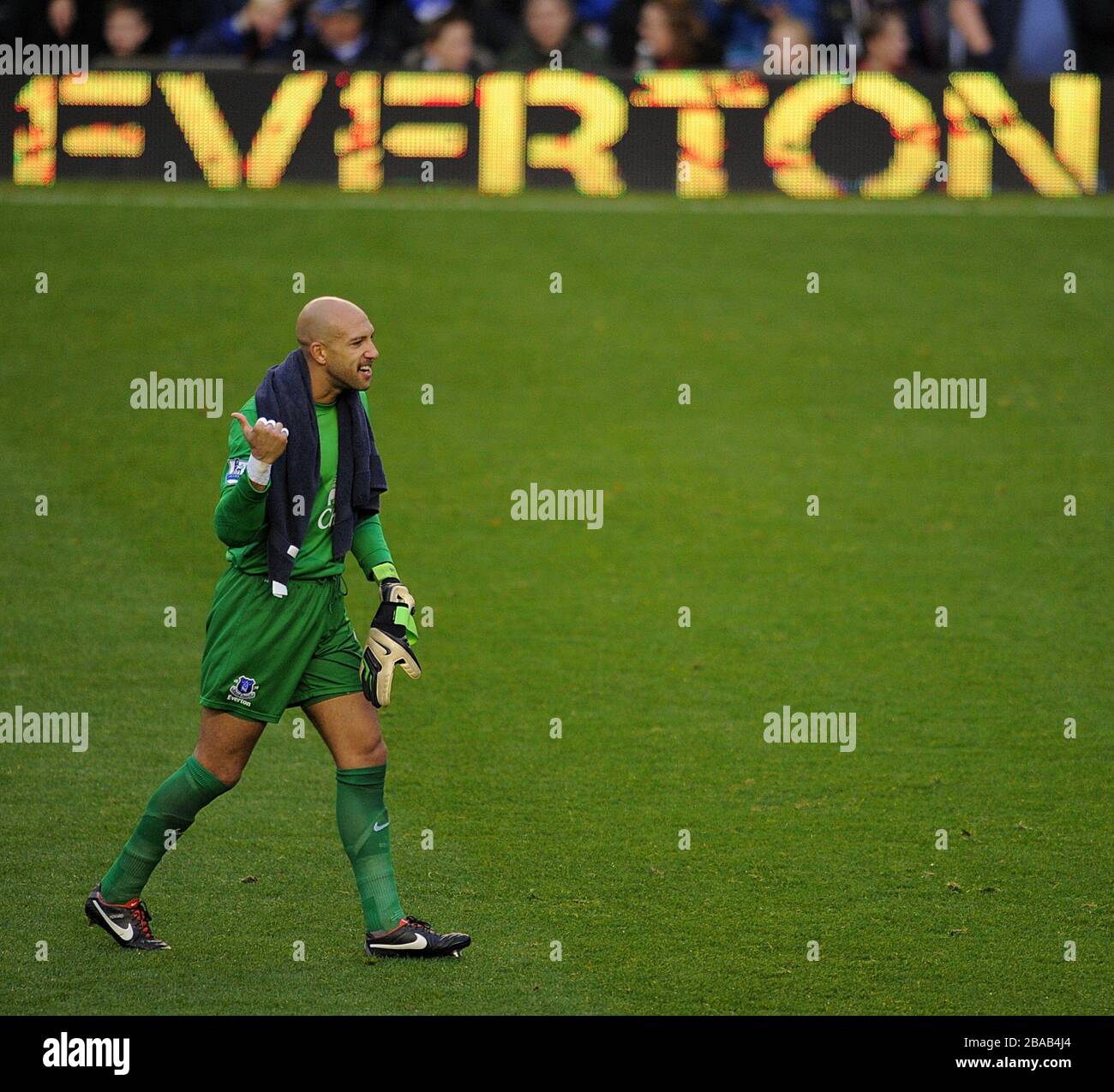 Tim Howard, Everton goalkeeper Stock Photo - Alamy