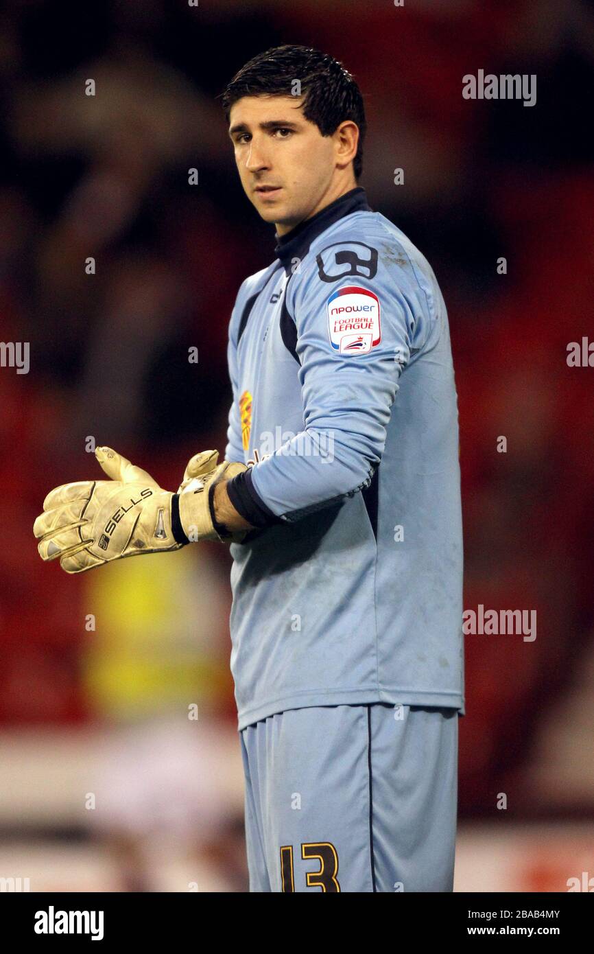 Goalkeeper Alan Martin, Crewe Alexandra Stock Photo - Alamy