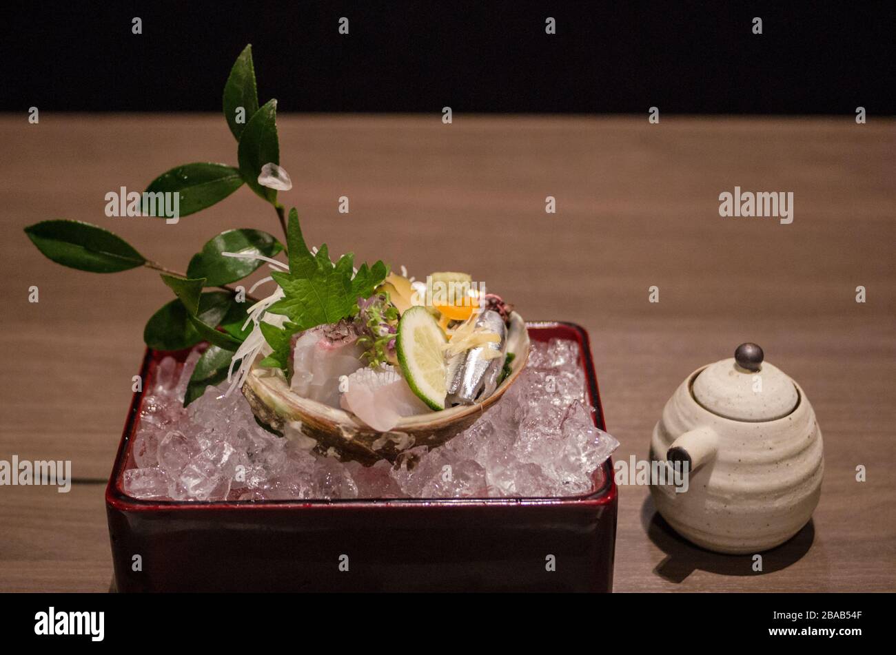 Japanese ryokan kaiseki hi-res stock photography and images - Alamy