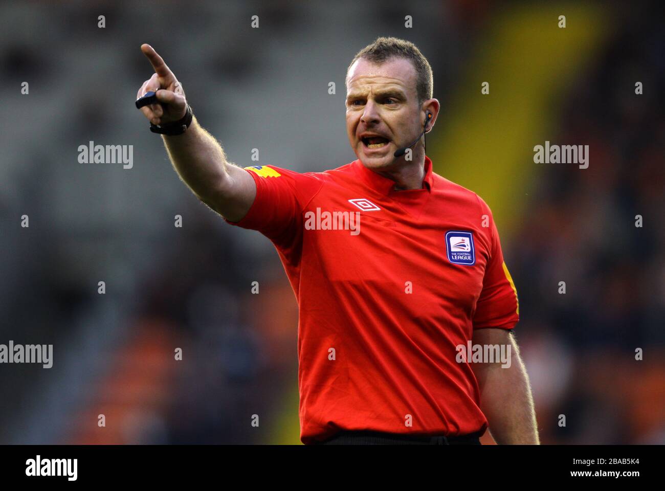Keith Wright, Referee Stock Photo - Alamy