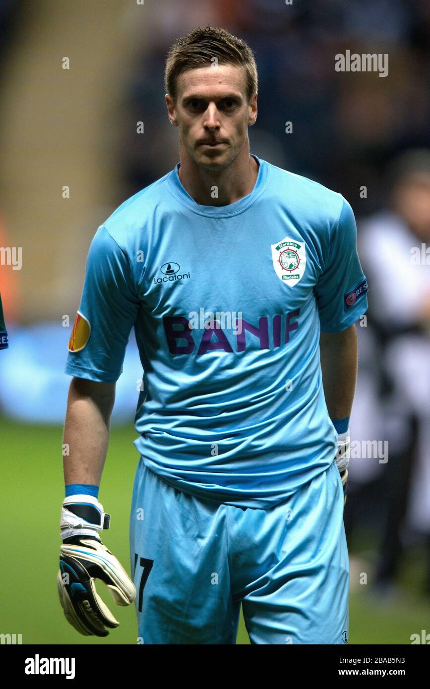 Maritimo goalkeeper Romain Salin Stock Photo - Alamy