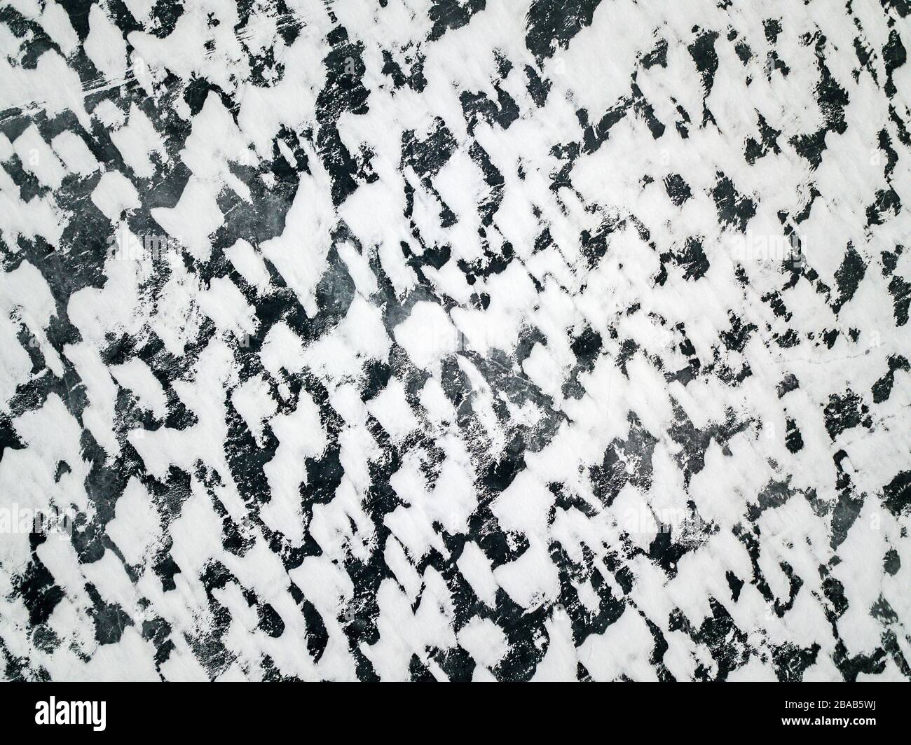 Patches of snow hi-res stock photography and images - Alamy