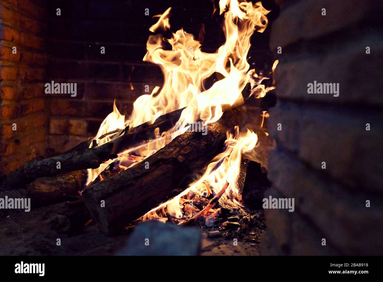 fire burning in the fireplace Stock Photo - Alamy