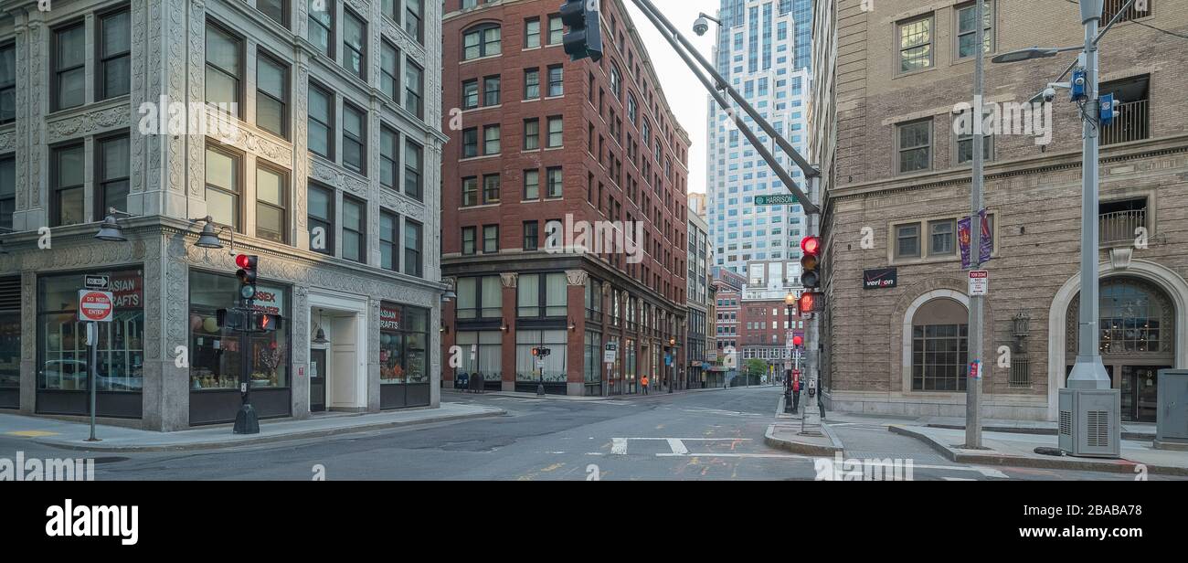 Boston street view hi-res stock photography and images - Alamy